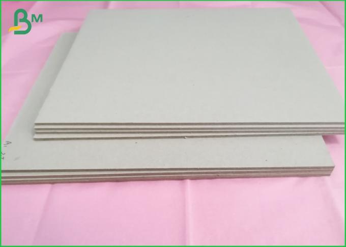 Portable Grey Cardboard Sheets 49x36 Inch Laminated Recycled Pulp Material