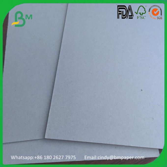 700 * 1000mm Corrugated Cardboard Roll , Grey Folding Corrugated Paper ...